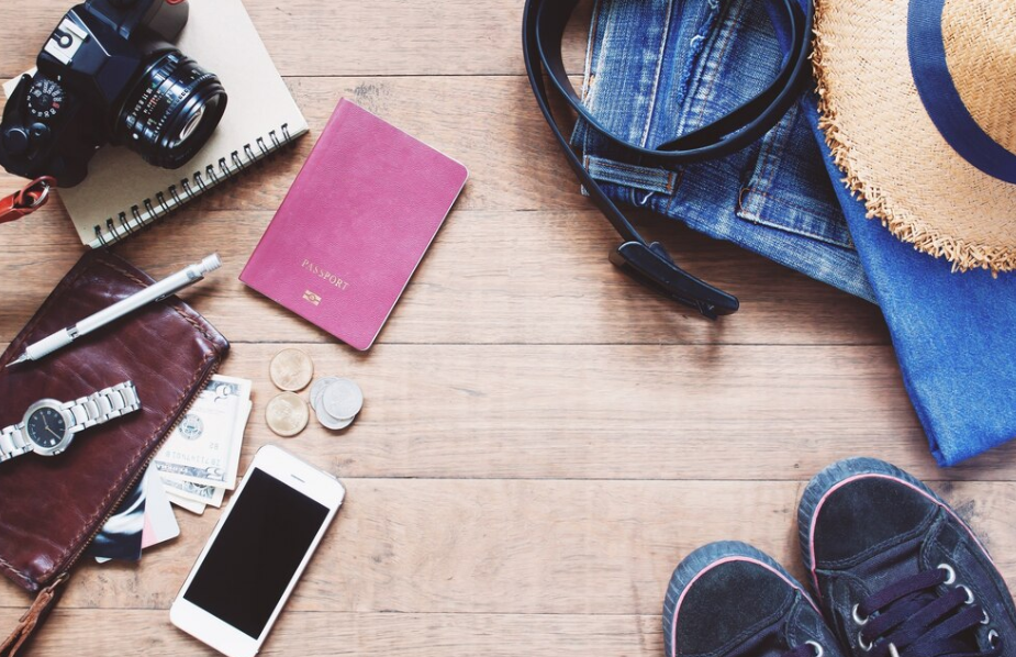 What to Pack for a Weekend Trip: A Simple and Practical Guide ...