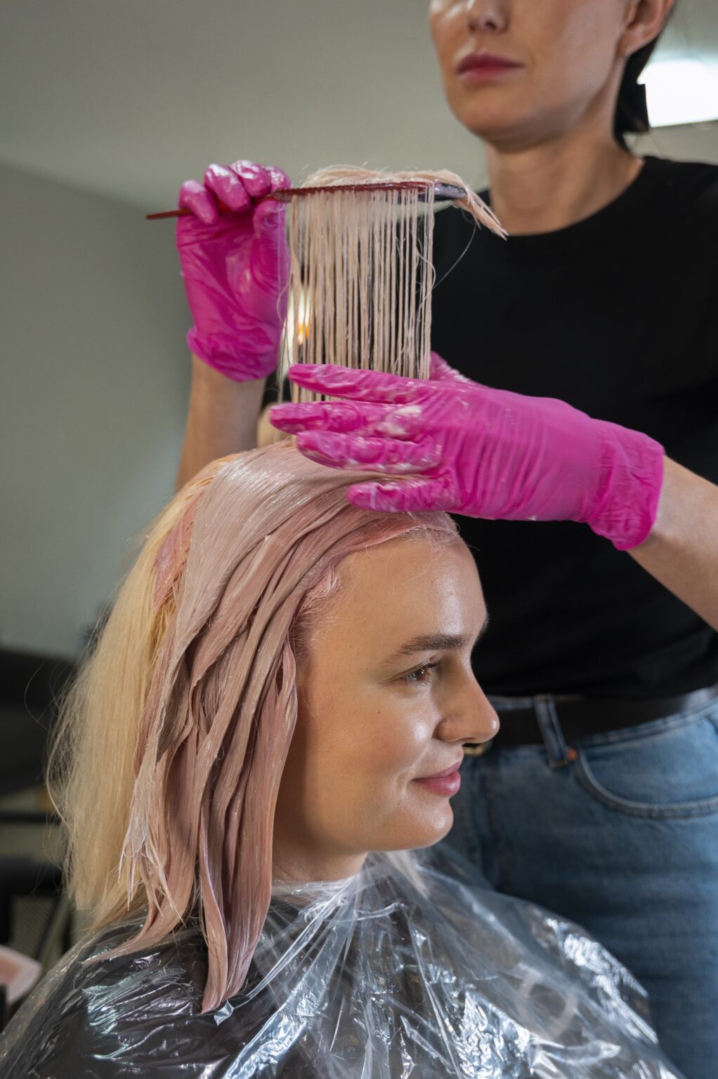 How To Get Hair Dye Off Skin?5 Quick Fixes to Get It Off Safely! - LifeInTrends
