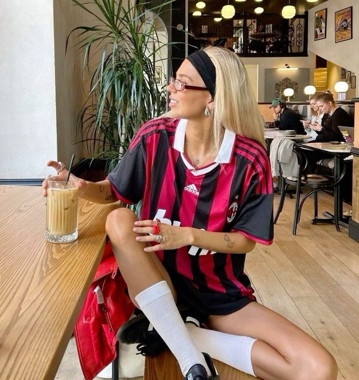 Bubble Dresses Are Back: How to Style Spring’s Most Playful Trend ...