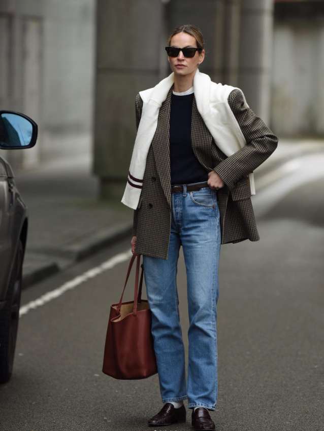 How to Style Boyfriend Jeans | Fresh Styling Ideas - Toptrends Guide